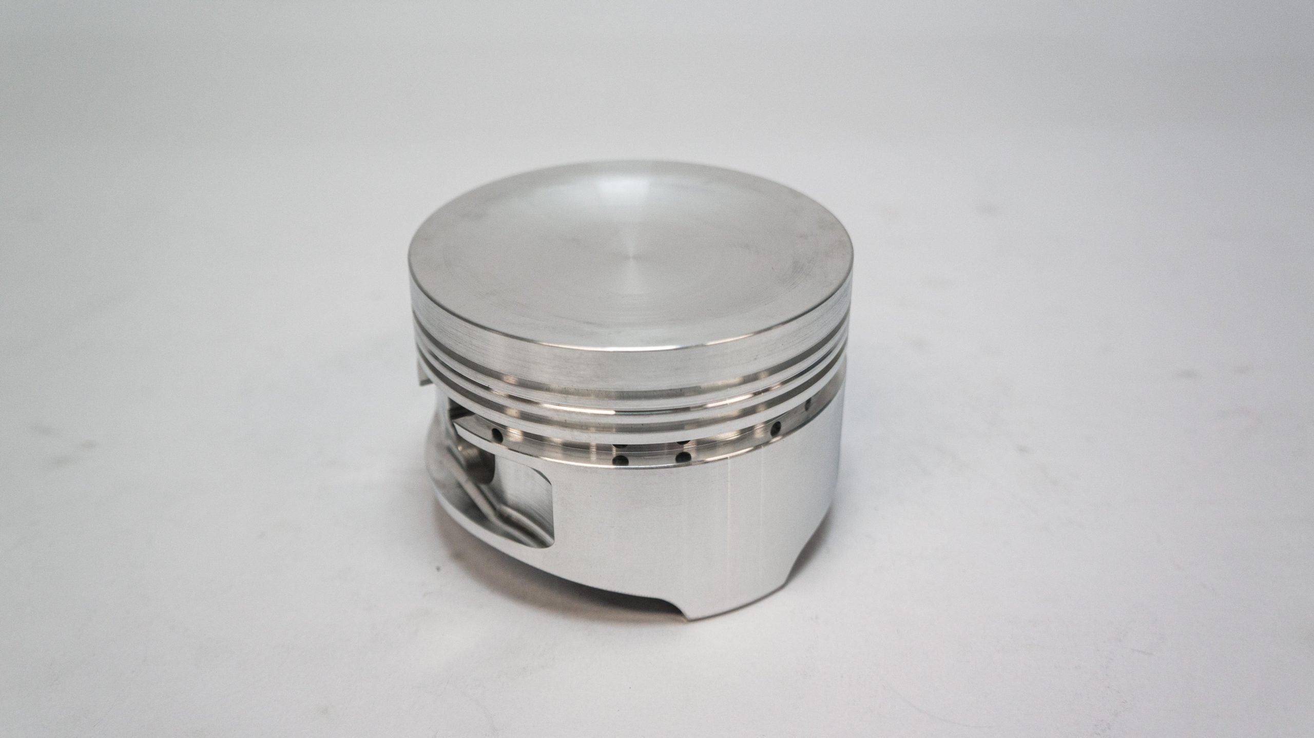 Pistons for Saab B235 Engine – KCPerformance